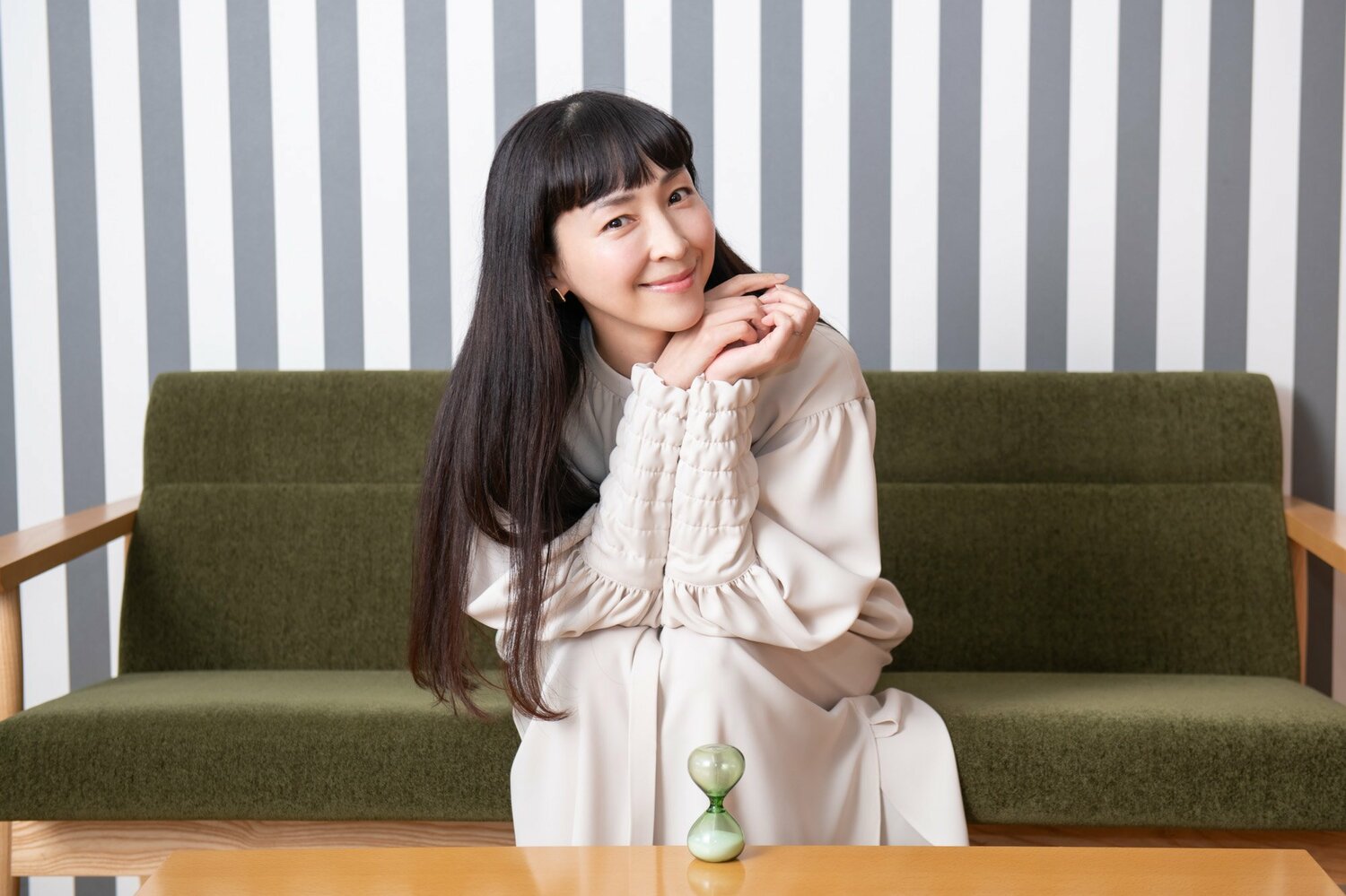 麻生久美子「母親のことを思いました」映画『高野豆腐店の春』で考えた母、そして娘としての「親子」|オリジナル|インタビューサイト 双葉社 The